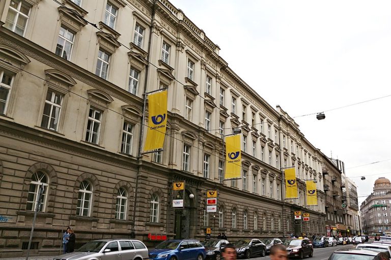 Dozorčí rada České pošty schválila plán transformace. Nově zároveň ...