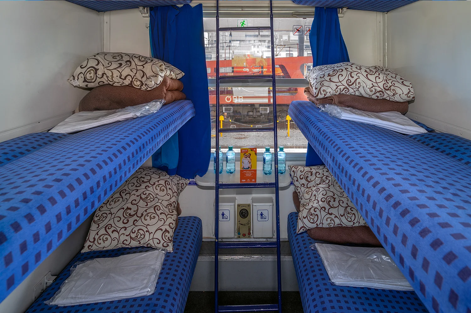 Slovenské dráhy ZSSK chtějí investovat do nočních vlaků. Koupí nové a budou modernizovat staré ...